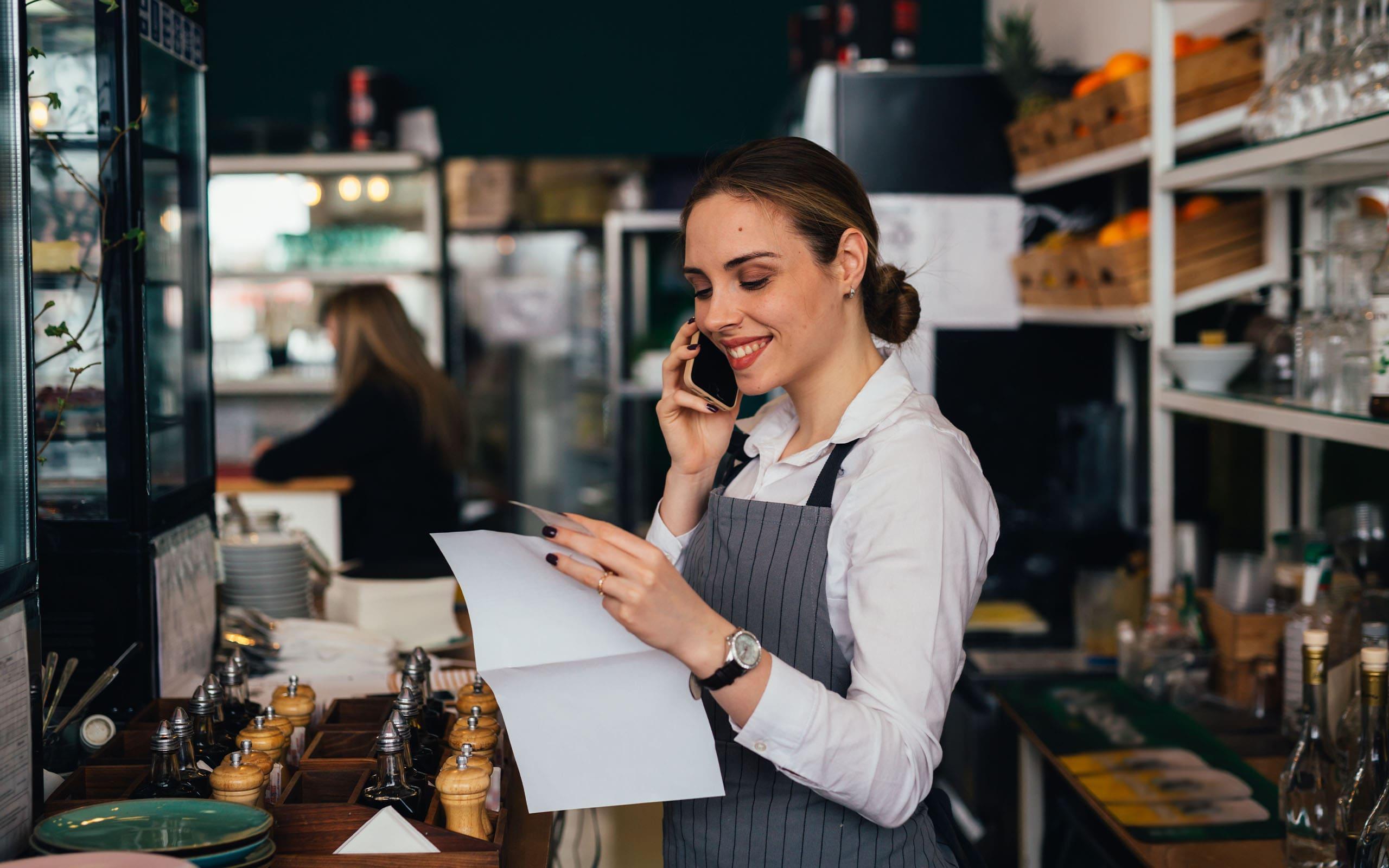 Indépendants : les avantages d'engager sous contrat flexi-job | UCM